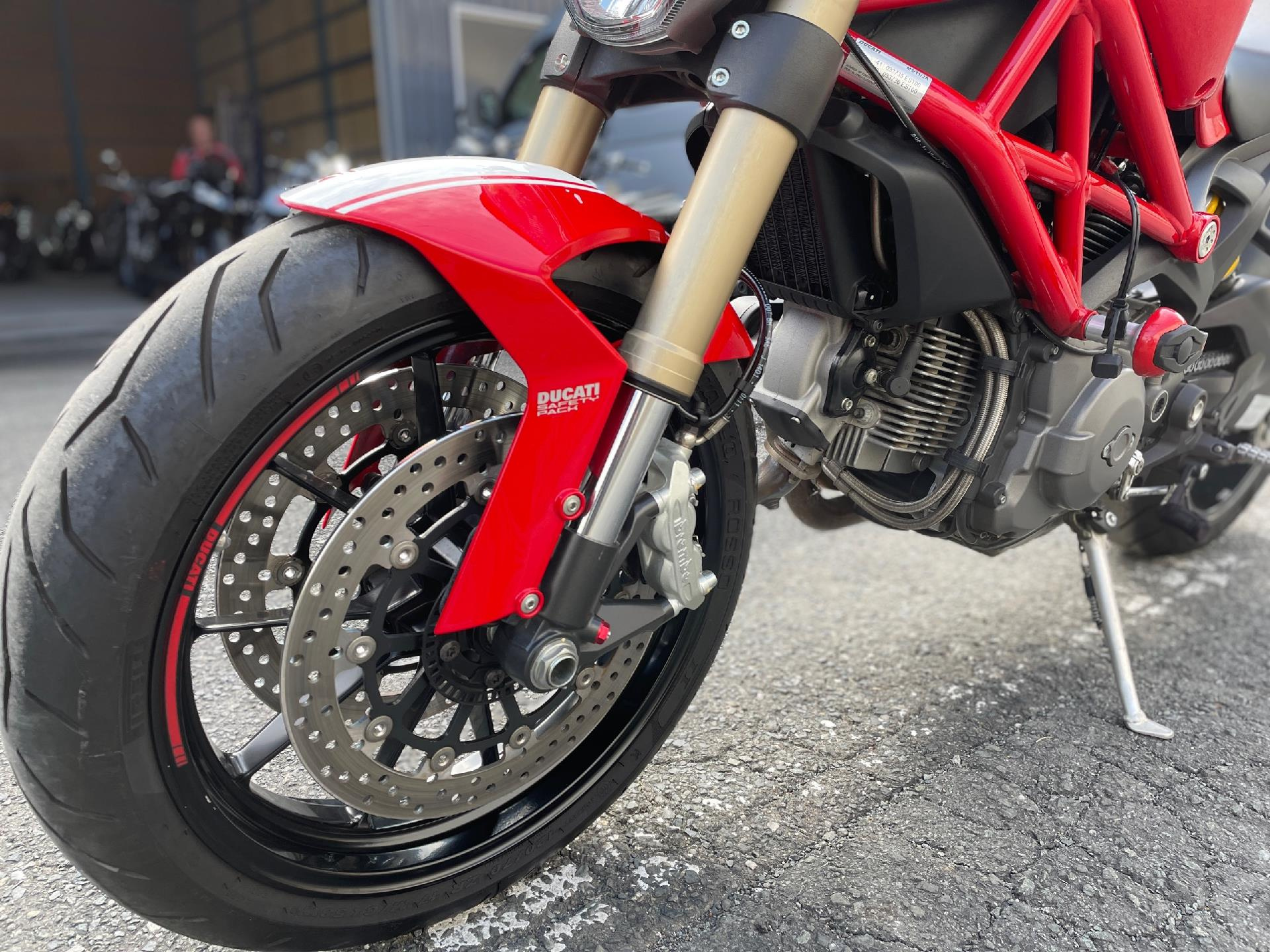 Завершенные аукционы Лот № 00116