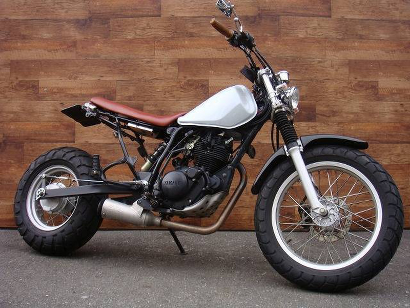 ヤマハ TW225E (713669) | 中古バイク・新車の事ならバイクの窓口